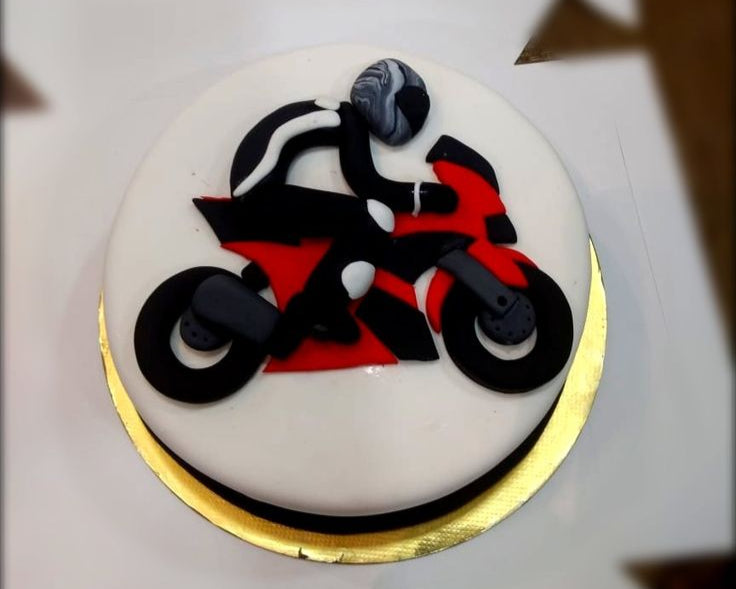 Biker theme cake design ( 17 ) – British Bakes