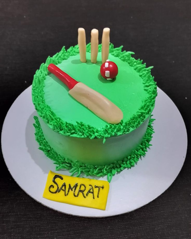 Cricket theme cake design ( 48 ) – British Bakes